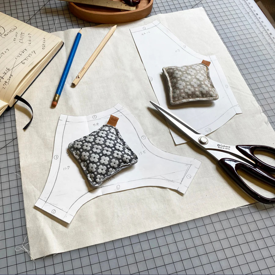 Cohana Leather Covered Paperweight | Kokka Fabrics